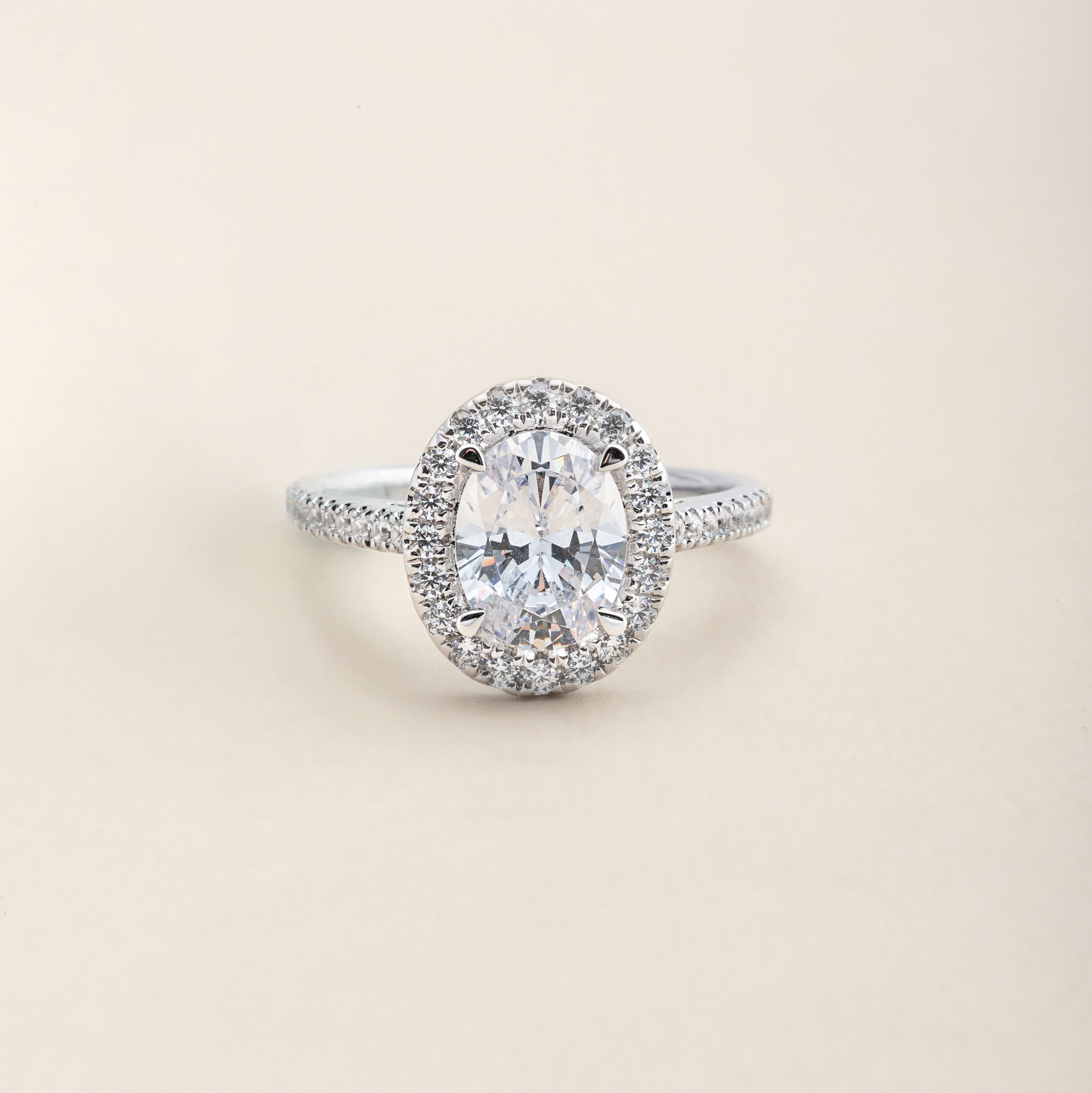 Custom Jewelry Canada | Custom Diamond Ring | Proud Diamond