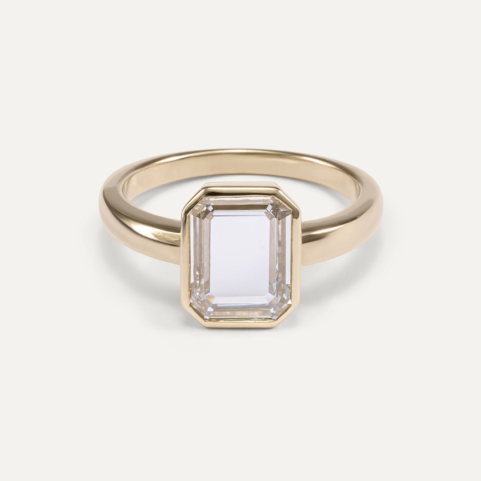 Portrait cut diamond ring | Proud Diamond